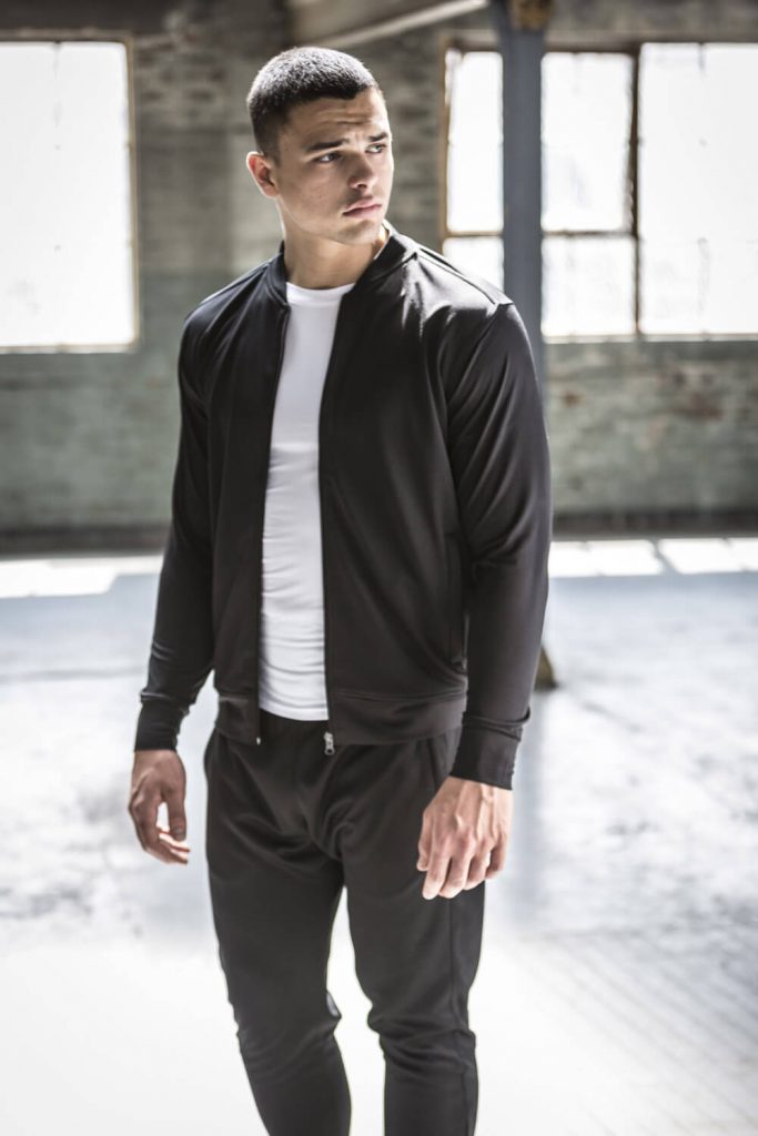 4 Men Summer Jacket to Make Yourself Look Cool in Summer