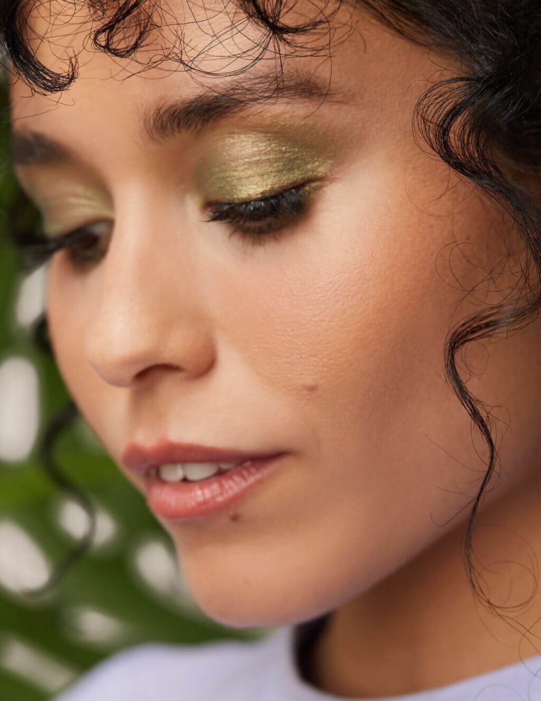 11 Best Makeup Looks to Make an Attractive Face