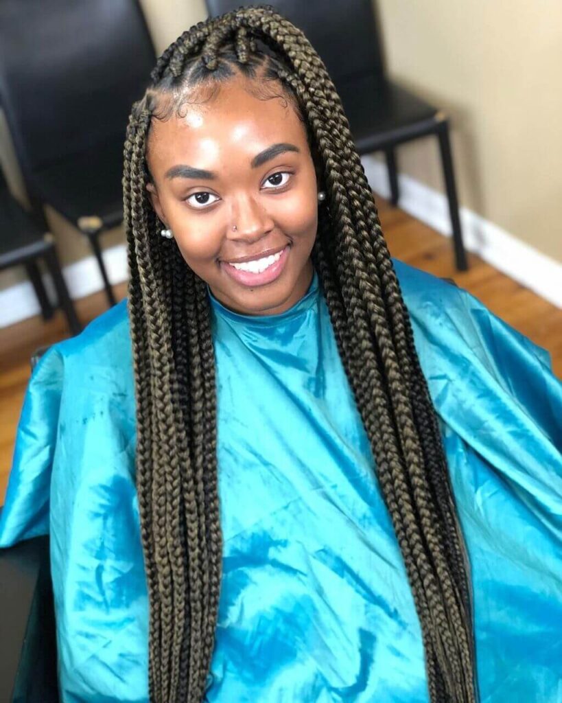 Top 11 Medium Box Braids Hairstyle To Try in 2022!