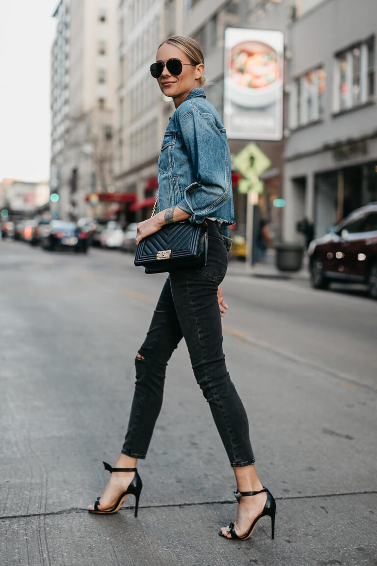 Amazing Types of Denim You Must Have in Your Wardrobe