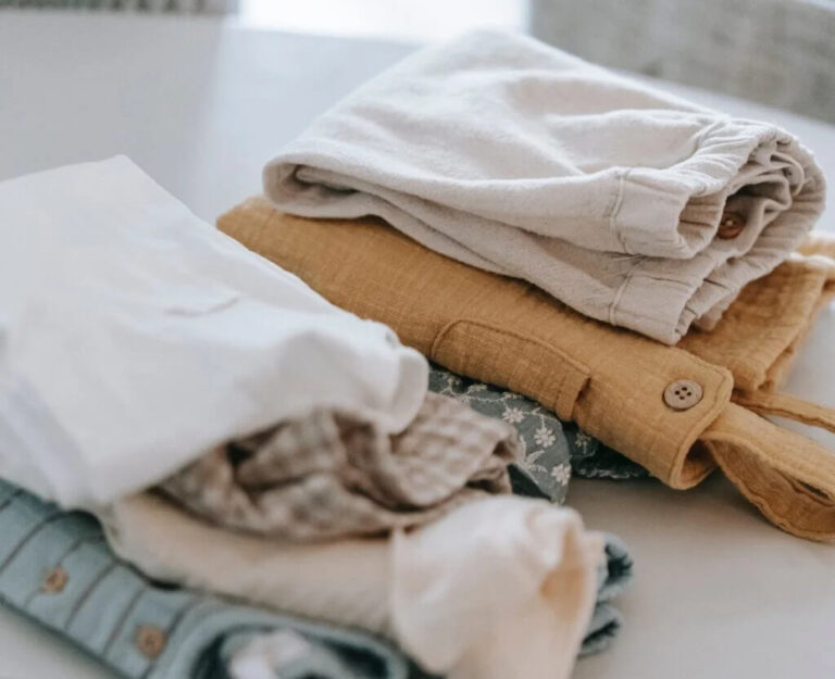 5 Simple Yet Stylish Organic Clothing Brands in 2022