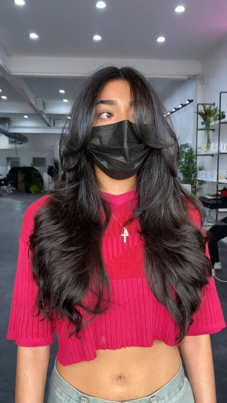 21 Long Hair Curtain Bangs To Look Chic and Trendy in 2023!