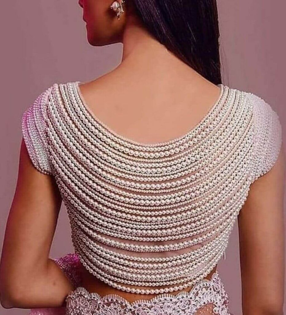 30+ Amazing Back Neck Latest Blouse Designs Ideas in 2023