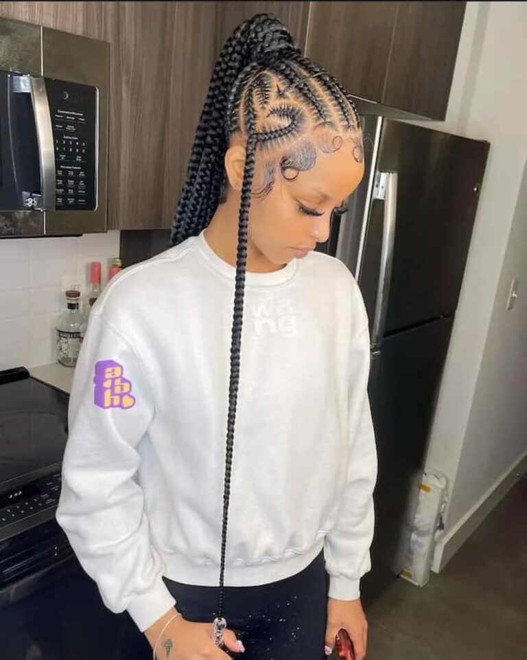 Knotless Braids With Heart: 30+ Trendy Braided Hairstyle