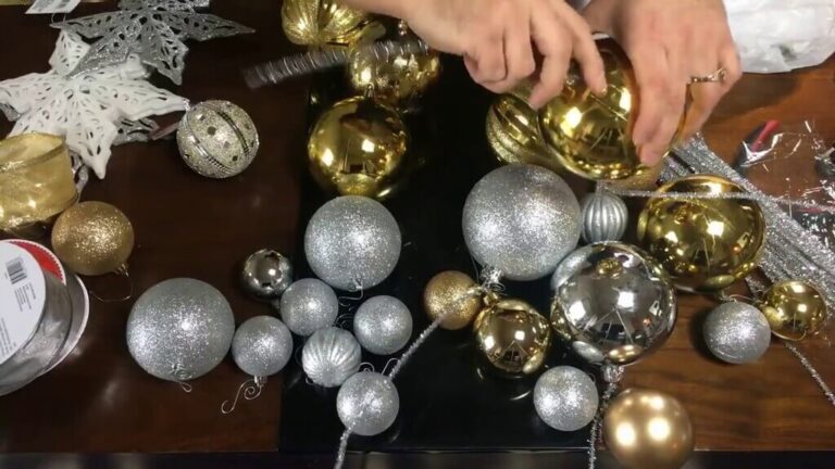 How to Decorate a Christmas Tree Like a Pro | Fashionterest
